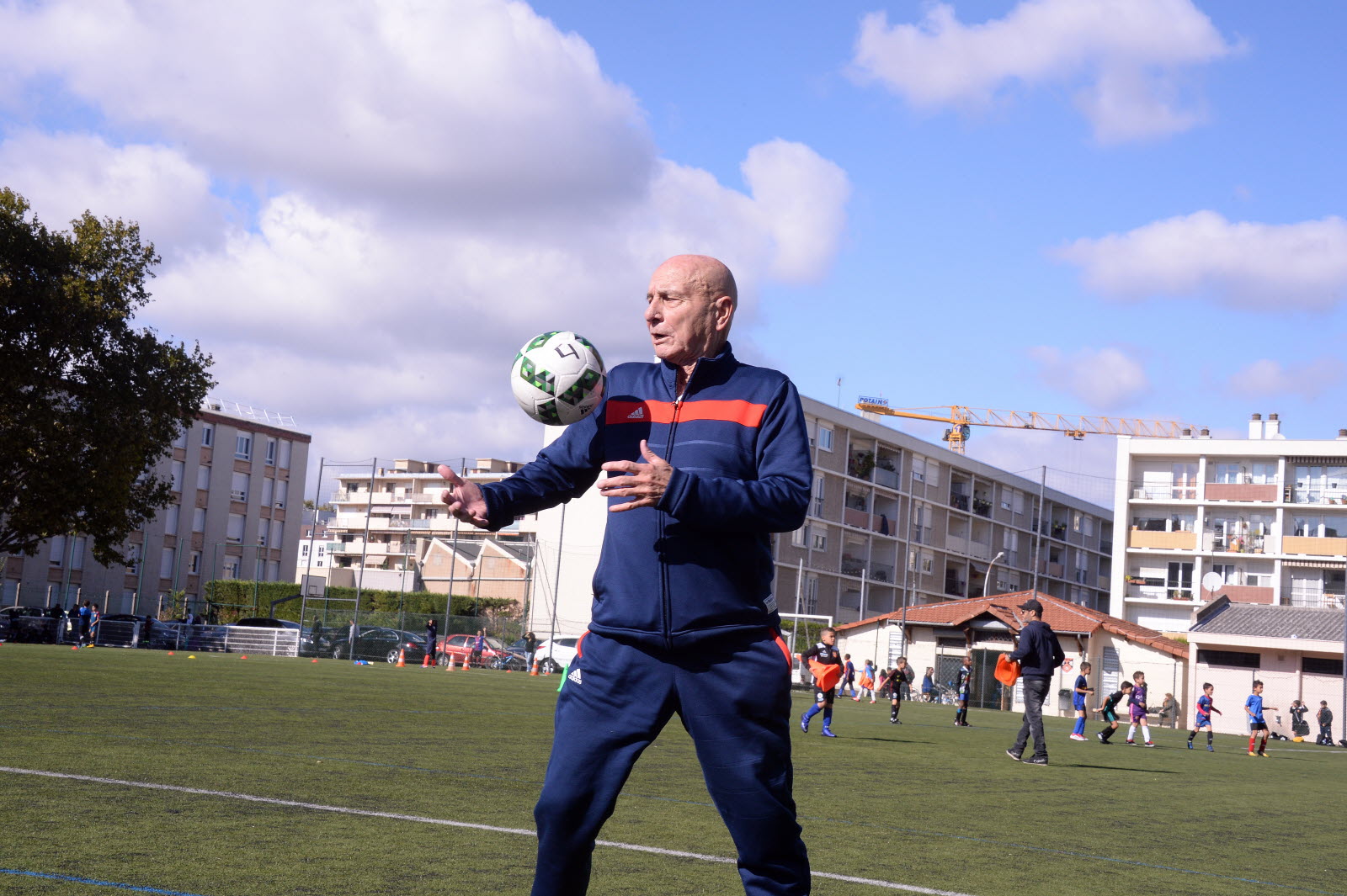 Nécrologie: Fleury Di Nallo, légende de l'OL, est mort à 83 ans – Sen ...